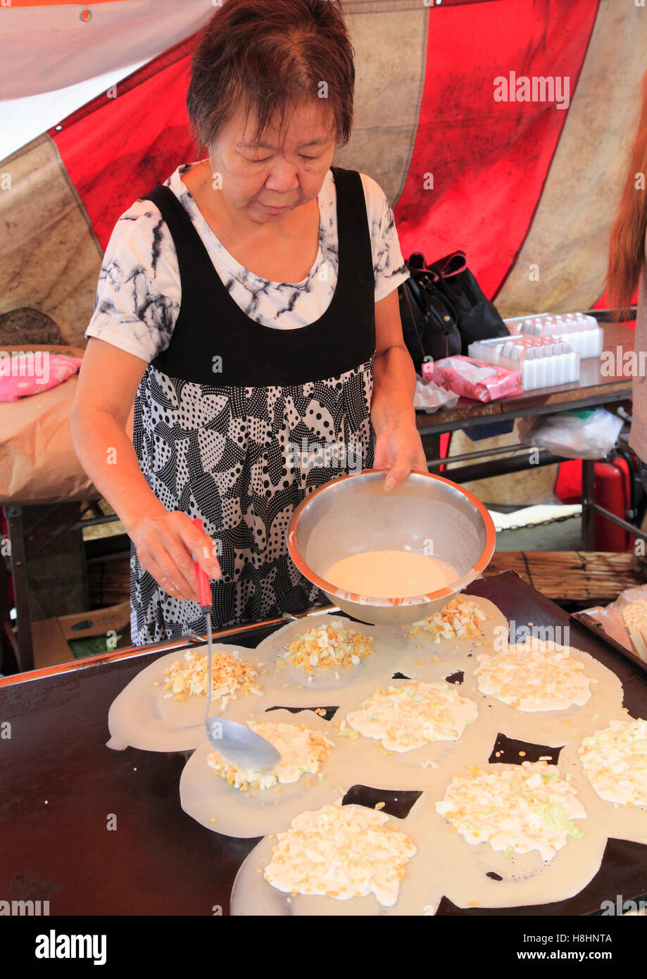 Japan, Gifu, Takayama, festival, market, street food stall, cook Stock ...