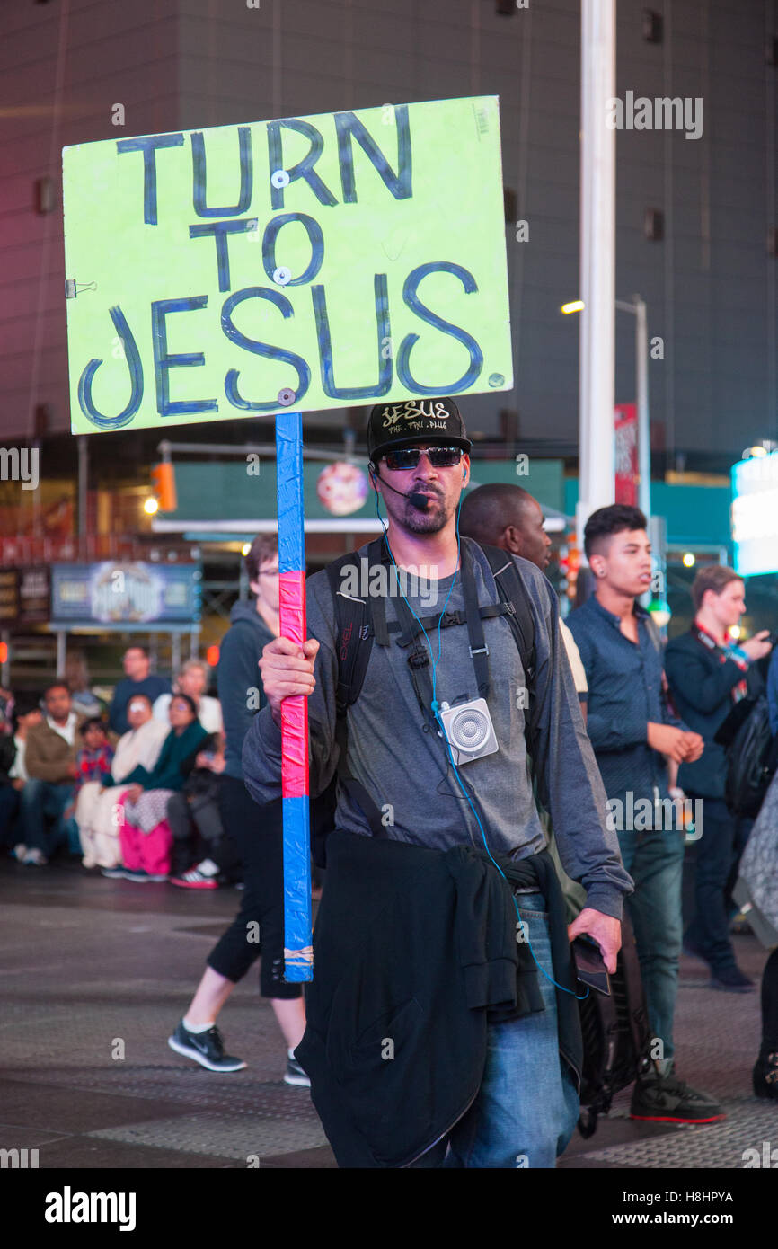 Turn to Jesus sign Times Square, Manhattan, New York, United States of ...