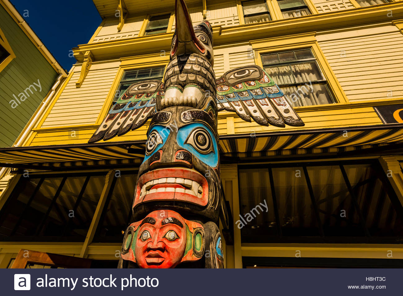 Street Totem Stock Photos & Street Totem Stock Images - Alamy