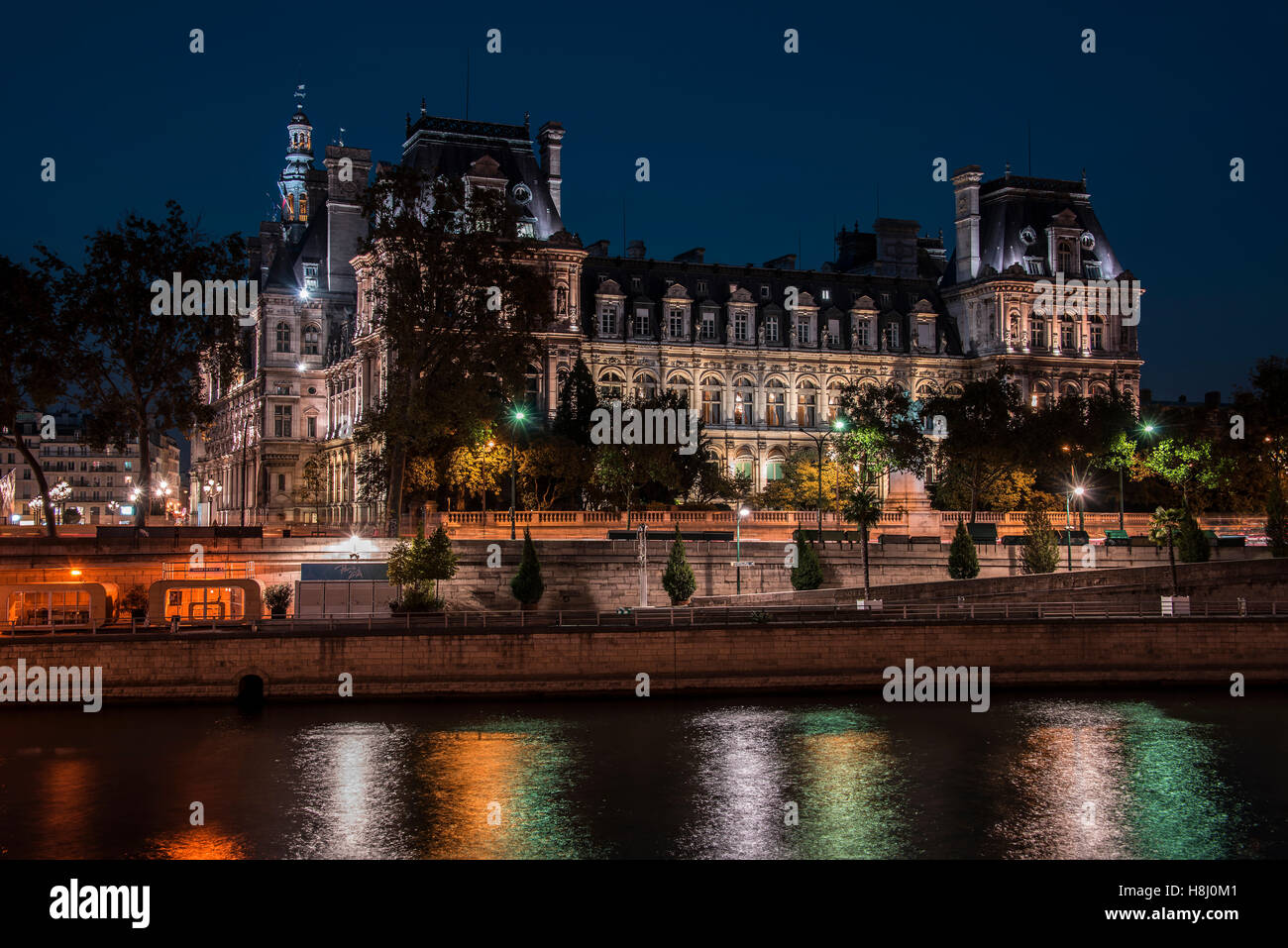 Government palace and city hall hi-res stock photography and images - Alamy