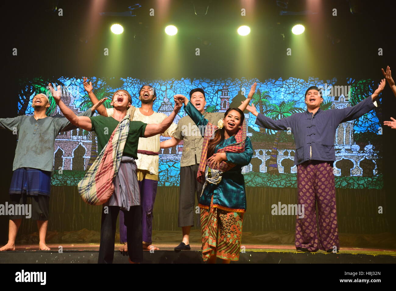 Stage Actress High Resolution Stock Photography and Images - Alamy