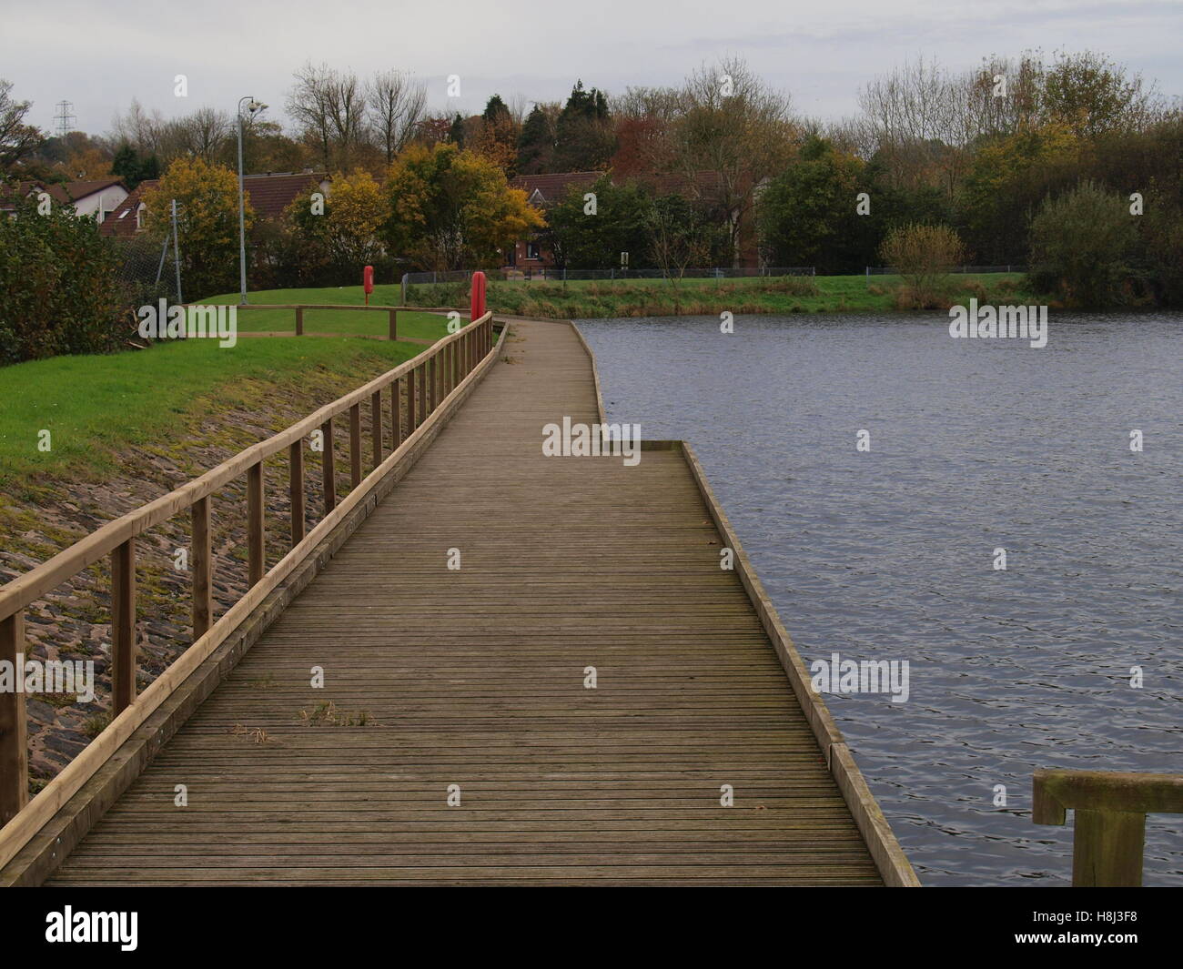 Mill pool way hi-res stock photography and images - Alamy