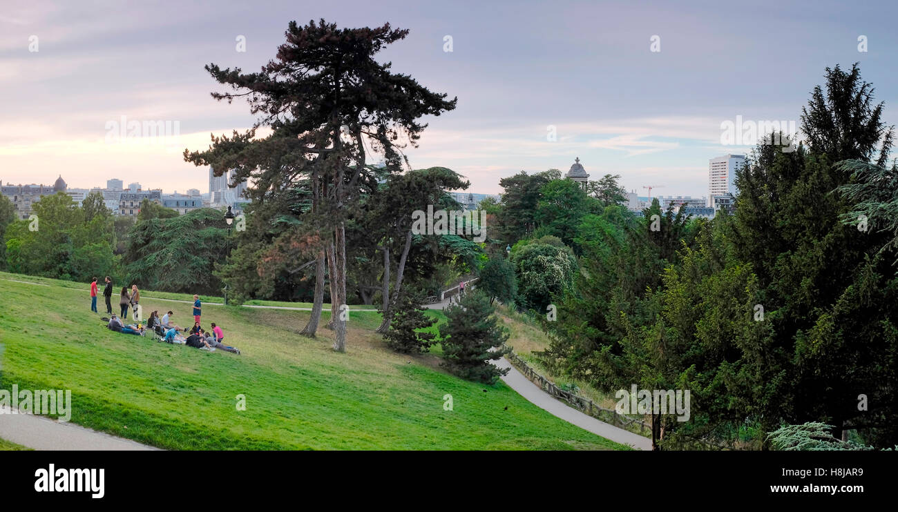 Buttes chaumont paris hi-res stock photography and images - Alamy