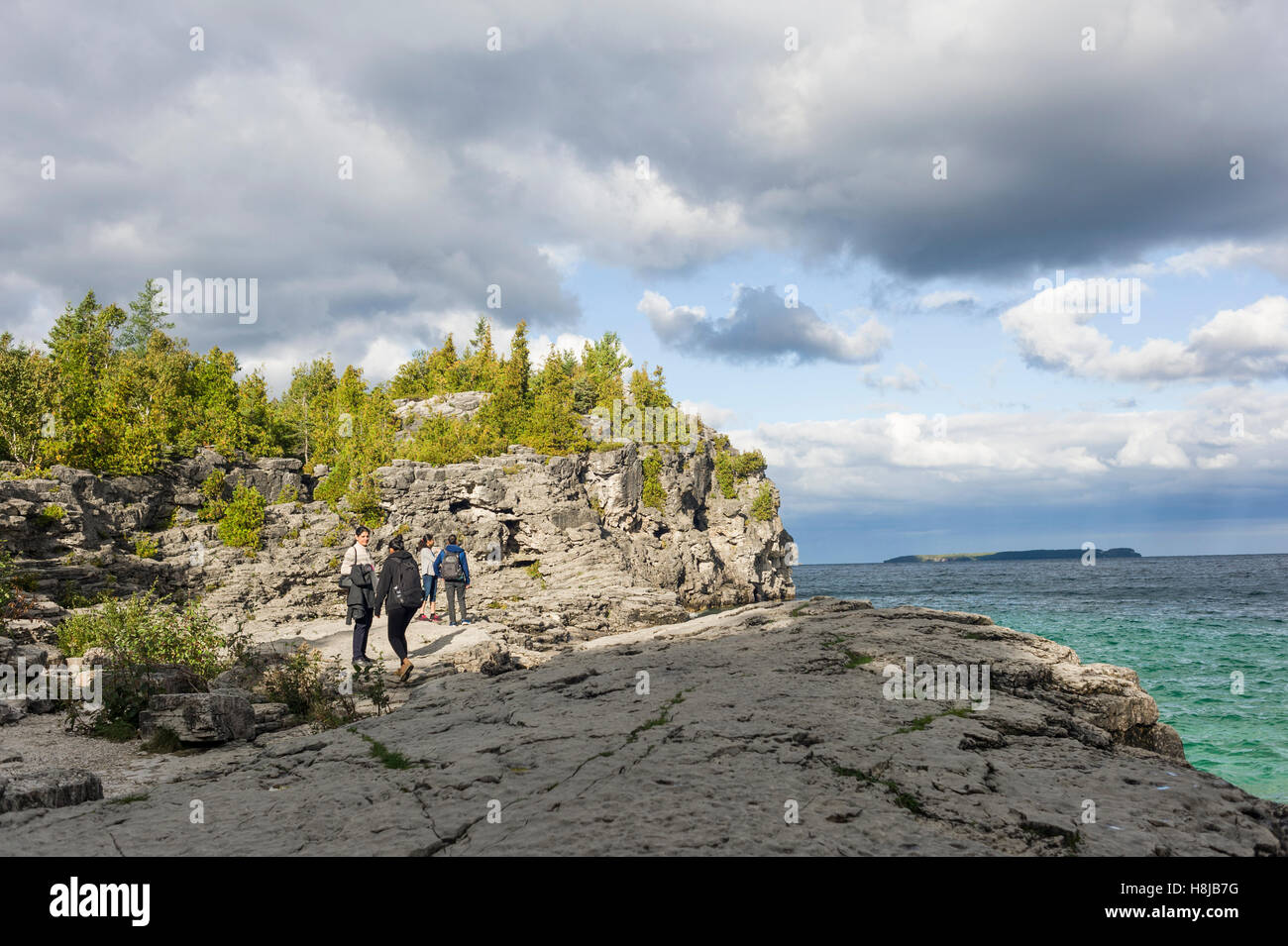 The Grotto, a top tourism attractions in Bruce Peninsula National Park ...