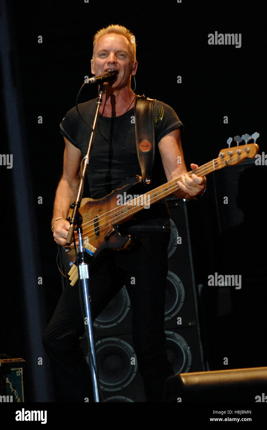 Baltimore police hi-res stock photography and images - Alamy