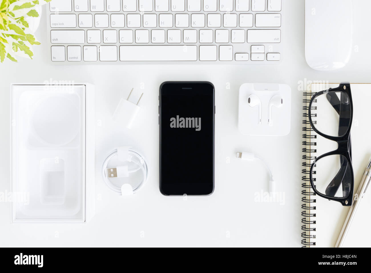 Top view port hi-res stock photography and images - Alamy