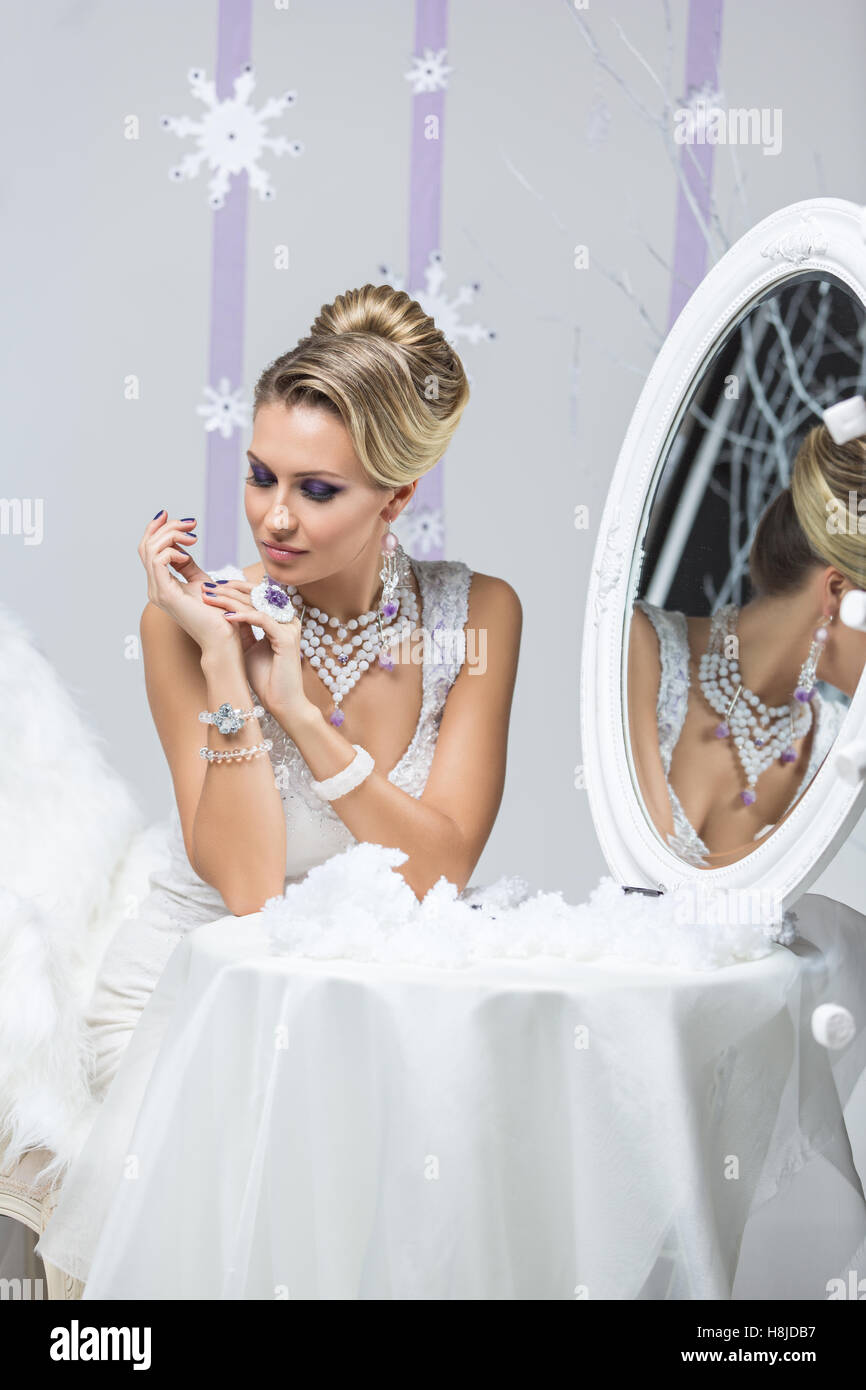 Mirror dress hi-res stock photography and images - Alamy