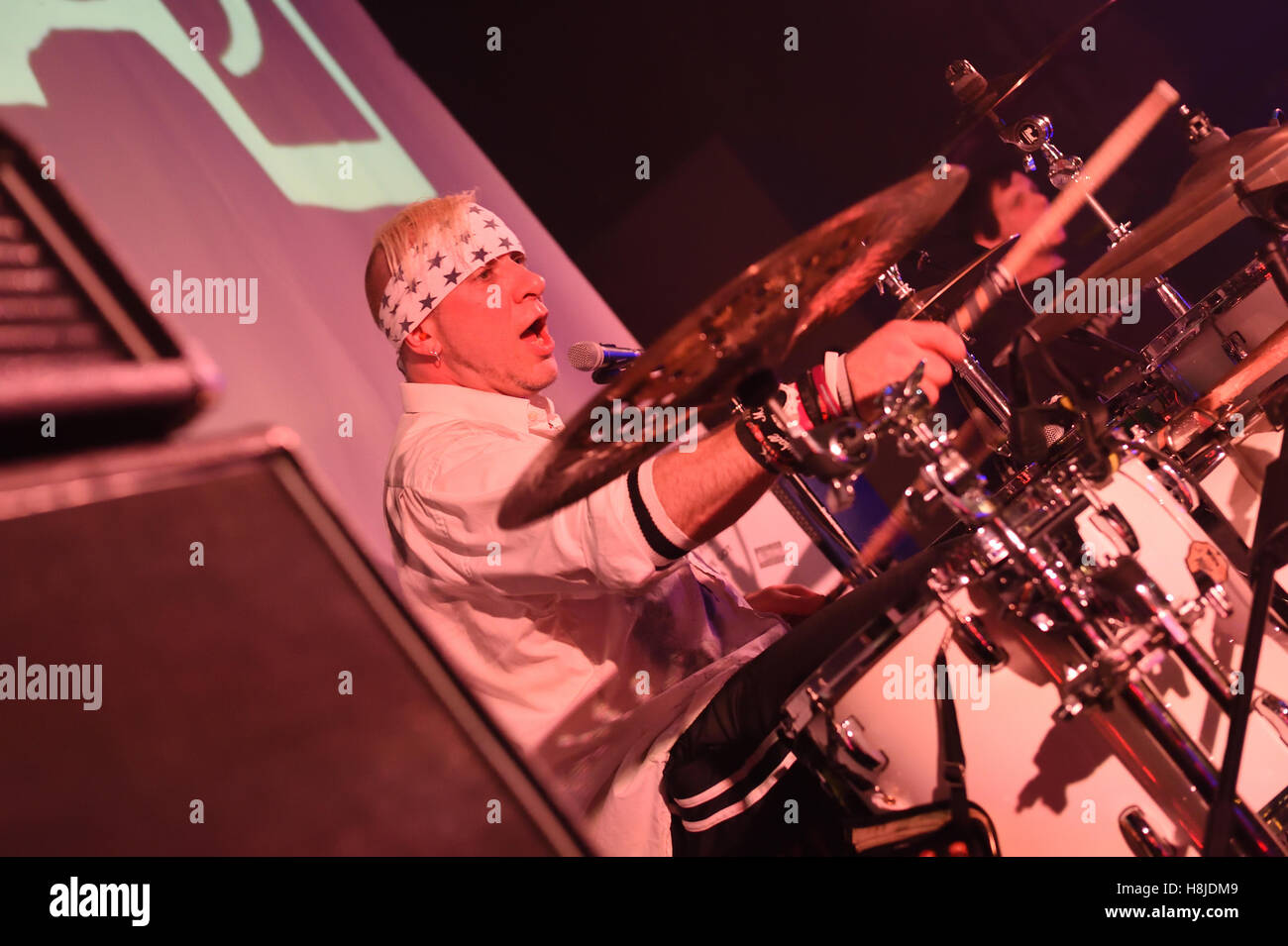 Punk rock group sham 69 hi-res stock photography and images - Alamy