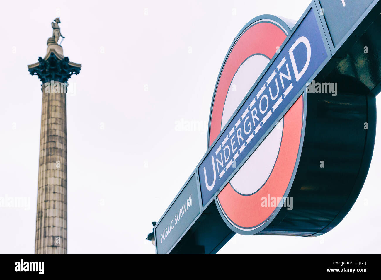 London transports hi-res stock photography and images - Alamy