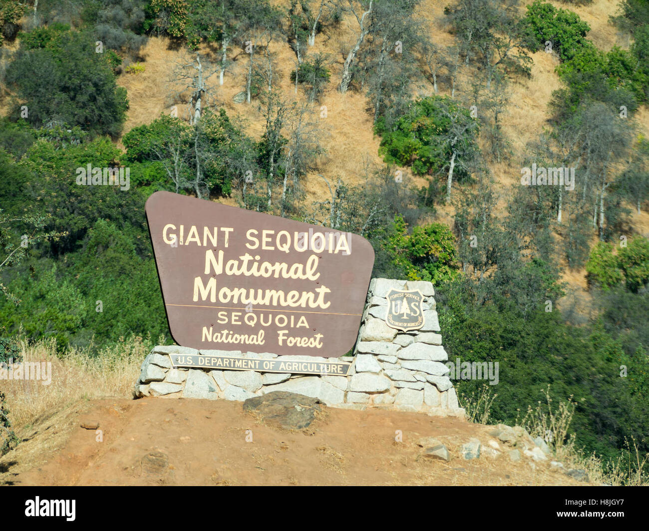 Sequoia sign hi-res stock photography and images - Alamy
