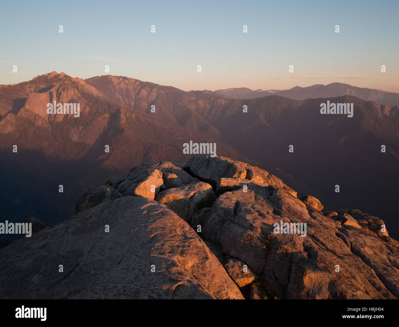 Rock tip hi-res stock photography and images - Alamy