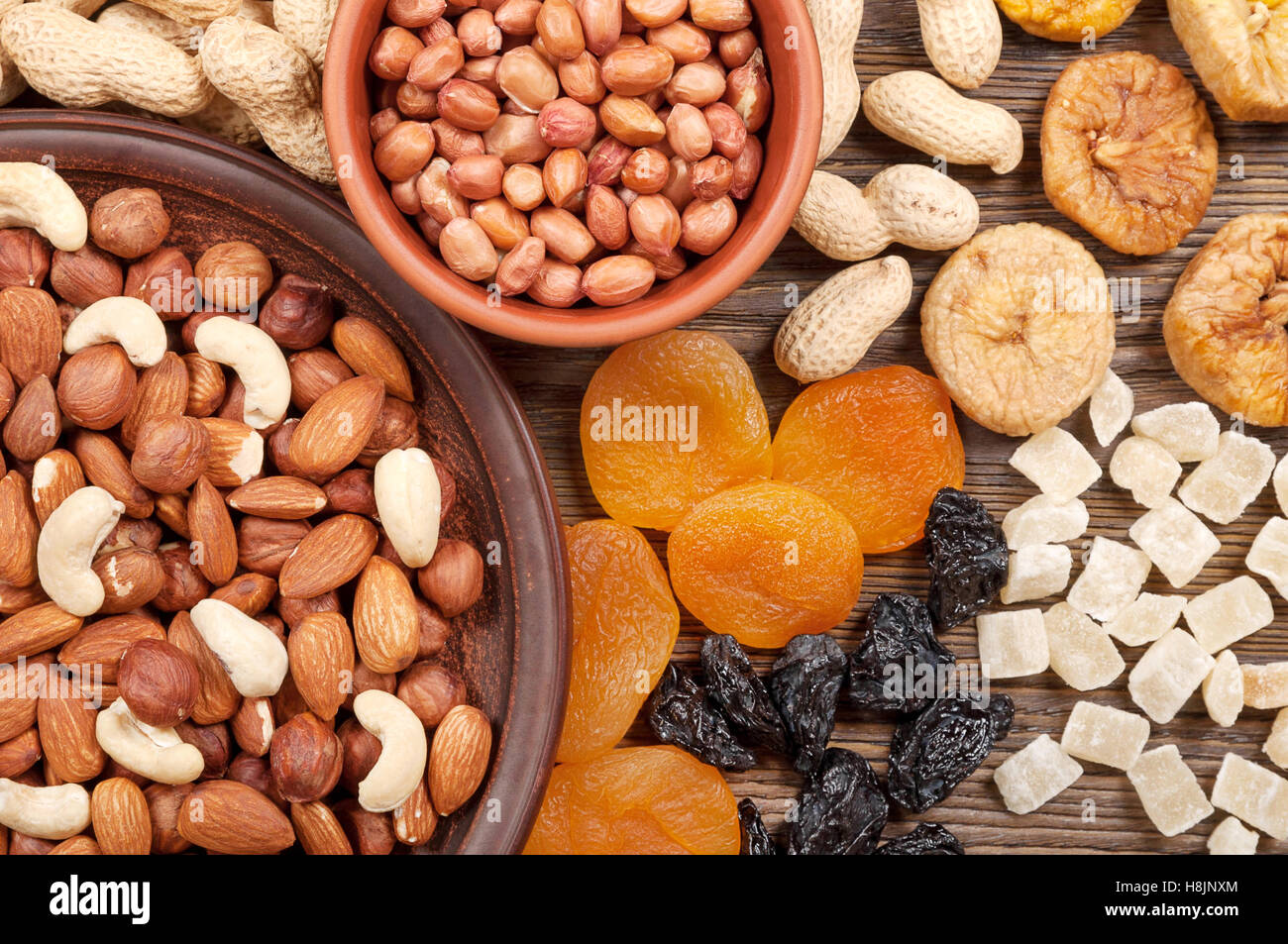 Scattered dried fruit and nuts hi-res stock photography and images - Alamy
