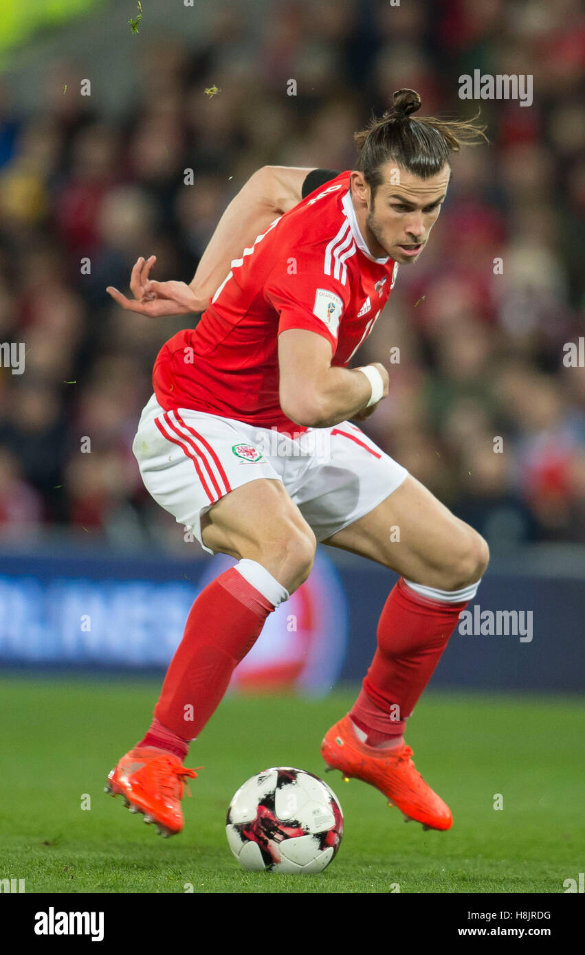 Soccer player gareth bale hi-res stock photography and images - Alamy