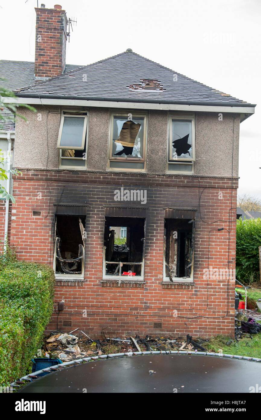 Sheffield fire and rescue hi-res stock photography and images - Alamy