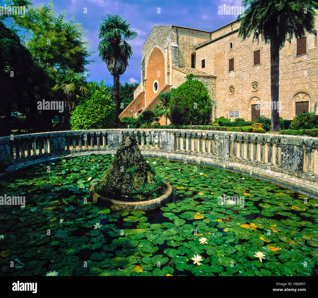 Manoppello hi-res stock photography and images - Alamy