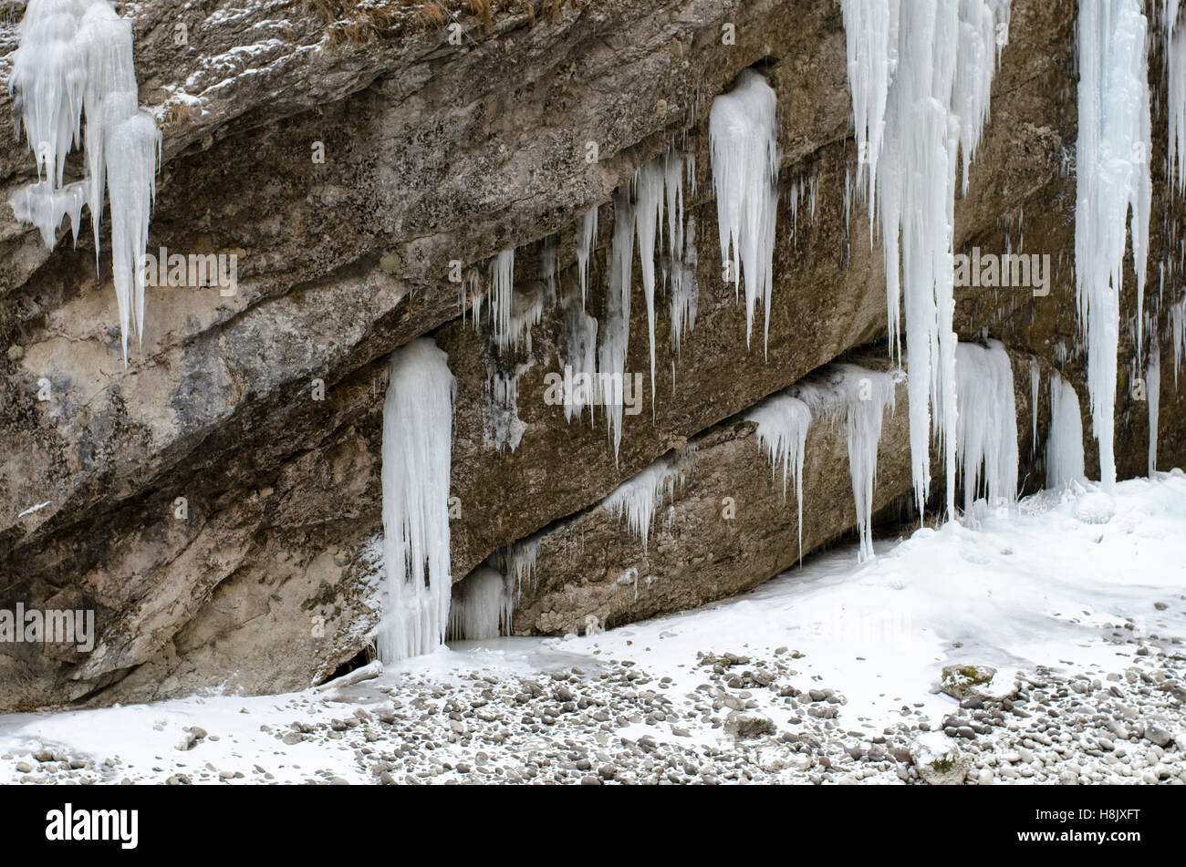 Beautiful waterfall frozen river flow hi-res stock photography and ...