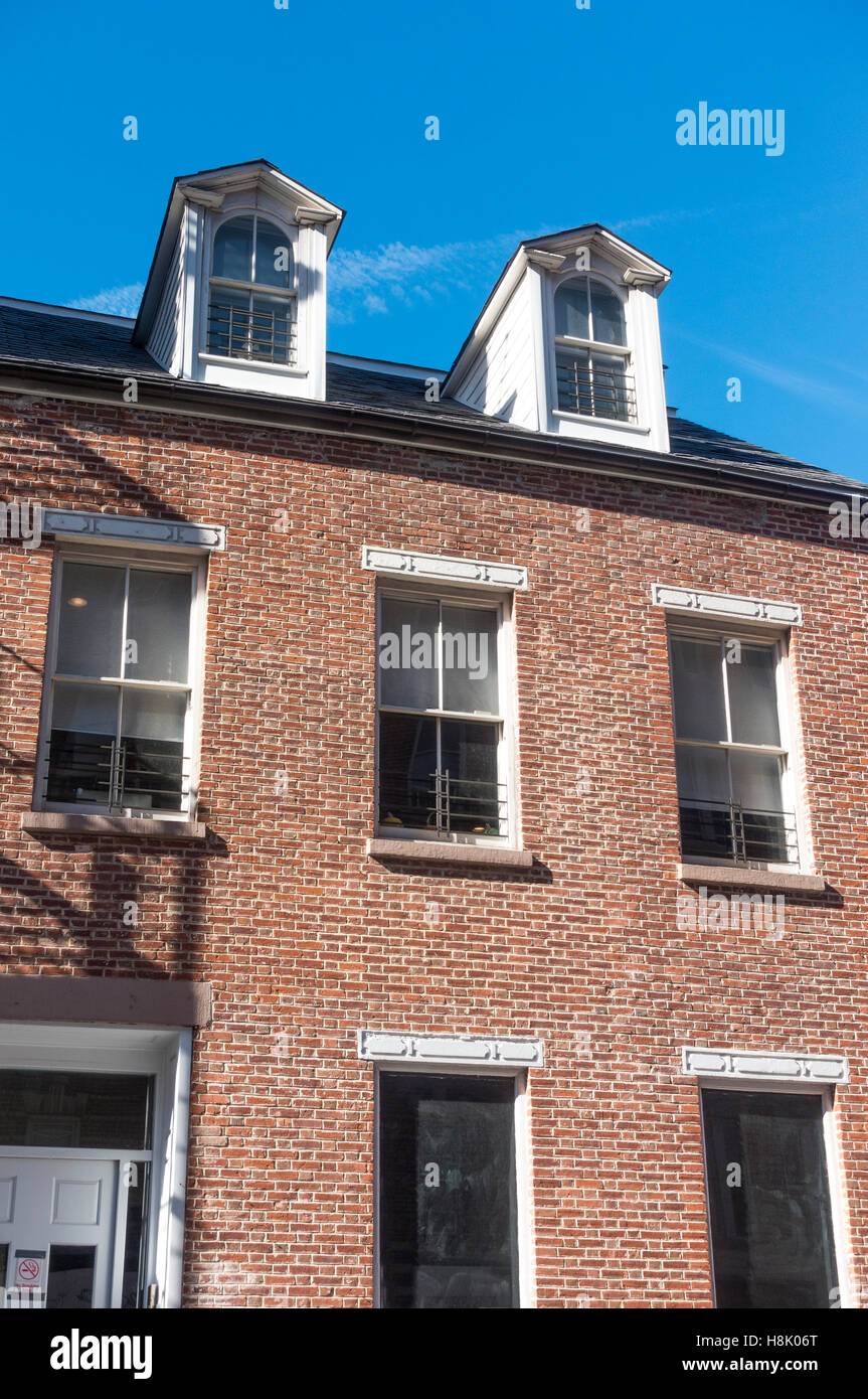 Stephen Van Rensselaer House at 149 Mulberry Street in Little Italy in ...