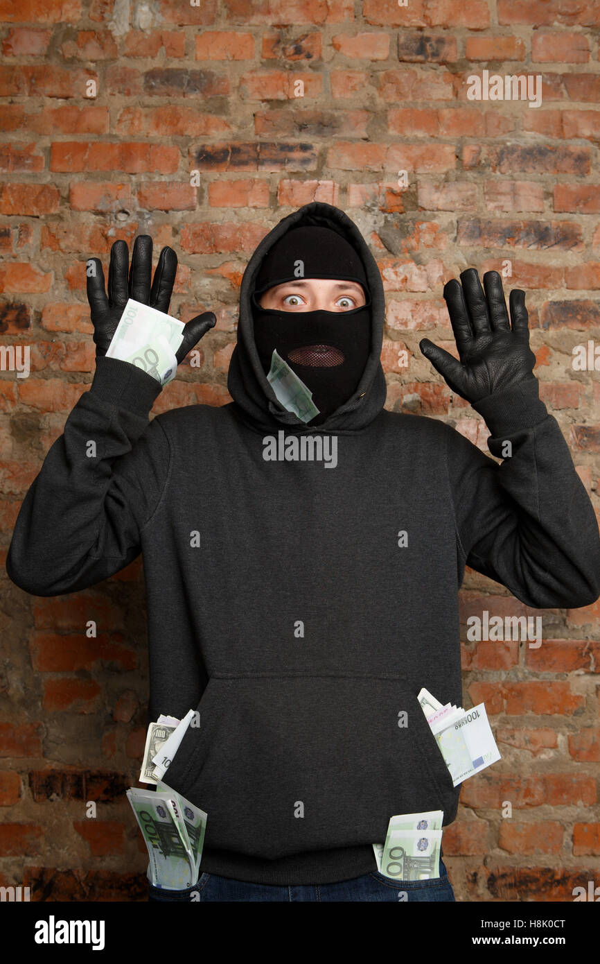 Scary man front door hi-res stock photography and images - Alamy