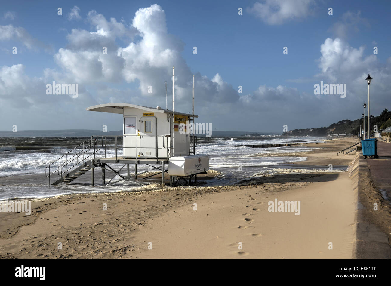 Lights on beach front hi-res stock photography and images - Alamy