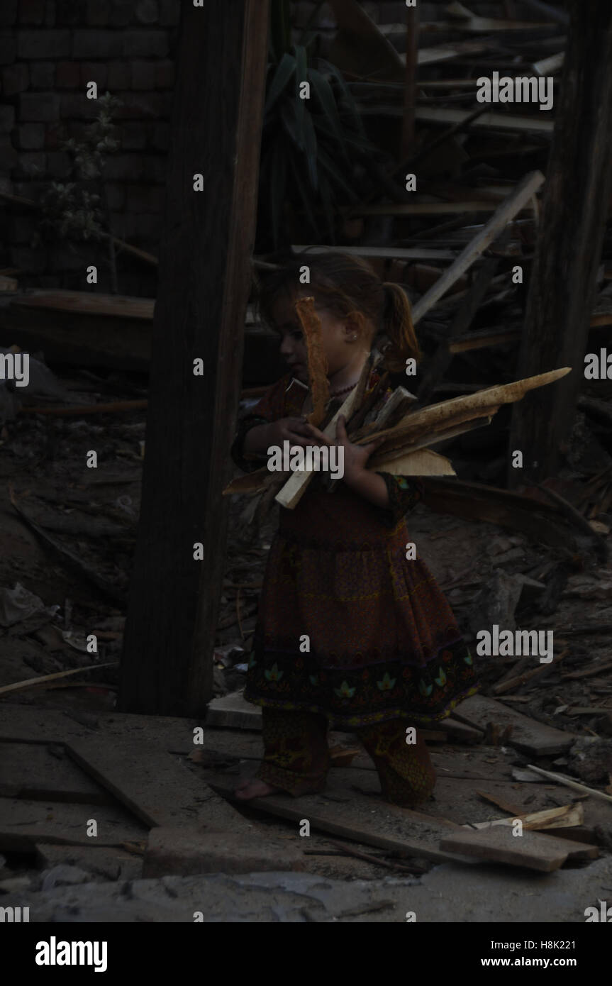 Sui gas load shedding hi-res stock photography and images - Alamy