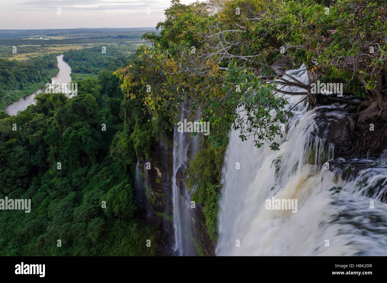 Full river rain falling hi-res stock photography and images - Alamy