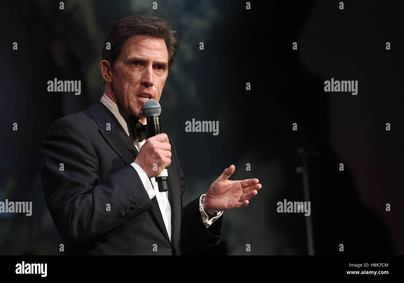 Rob Brydon speaking during The London Evening Standard Theatre Awards ...
