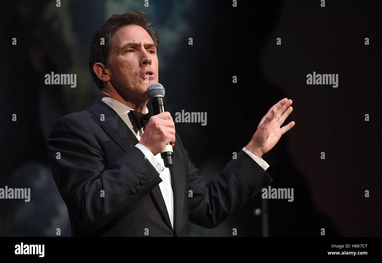 Rob Brydon speaking during The London Evening Standard Theatre Awards ...