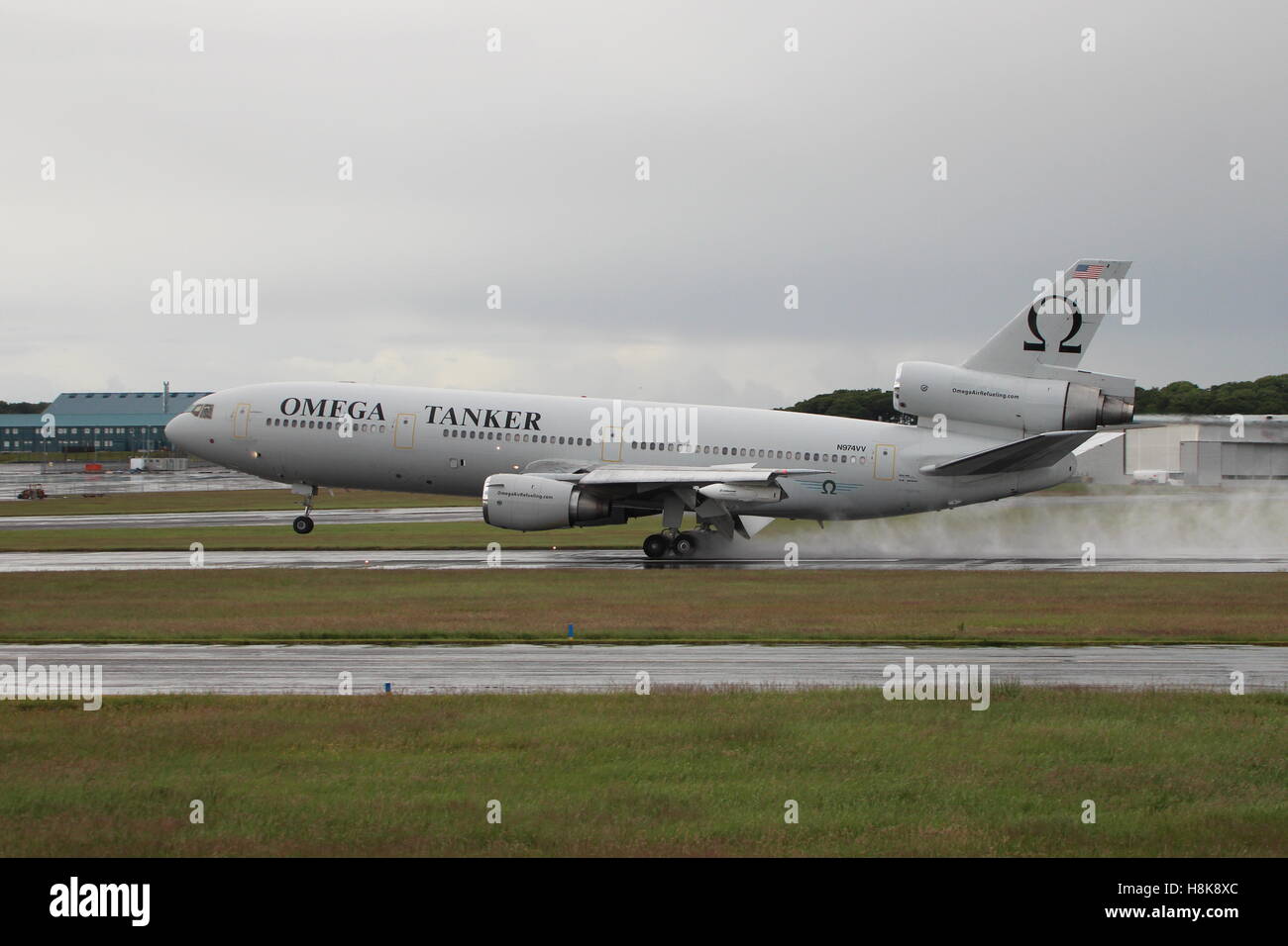 N974vv Omega Air Tanker Mcdonnell Douglas Dc10 At