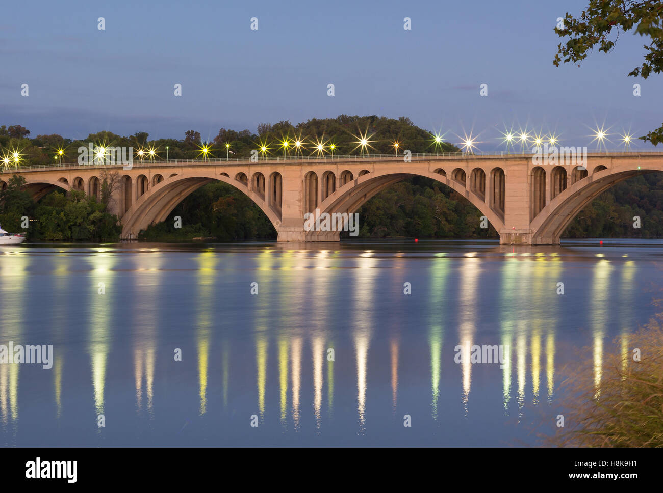 Key Bridge at sunrise in Washington DC, USA Stock Photo - Alamy