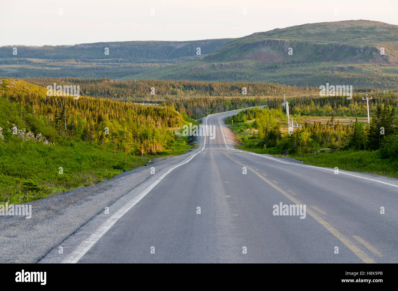 Country way highway hi-res stock photography and images - Alamy