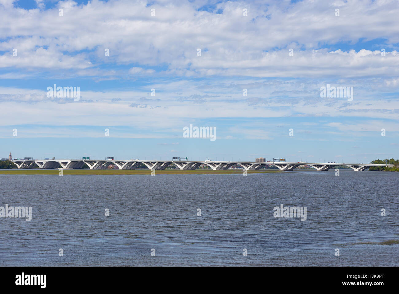 Woodrow Wilson Bridge from National Harbor, Oxon Hill, Maryland, USA ...