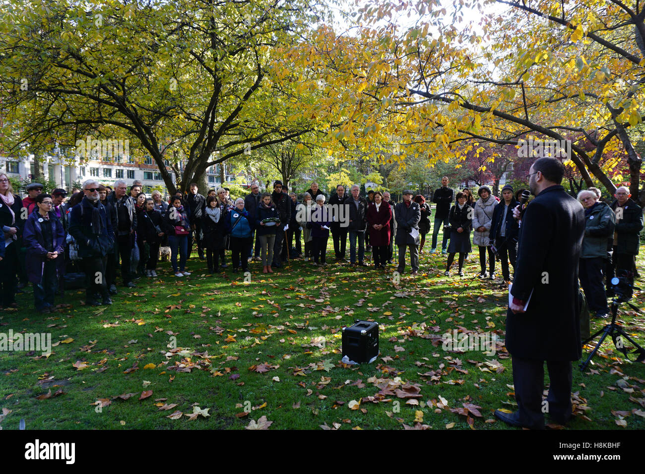 London, England, UK. 13th Nov, 2016. Peace Pledge Union to remember all ...