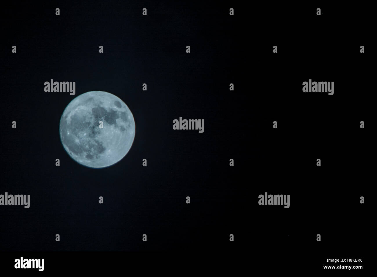 Strategic role of perigean spring tides in nautical history hi-res ...