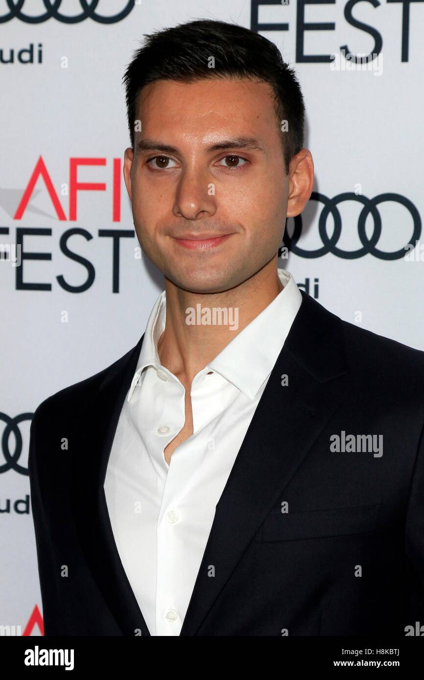 Los Angeles, CA, USA. 11th Nov, 2016. Jonathan Perera at arrivals for ...