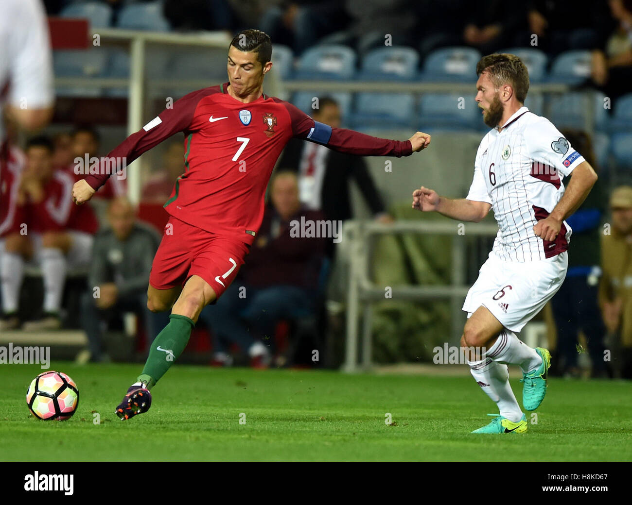 Cristiano ronaldo world cup 2018 hi-res stock photography and images ...