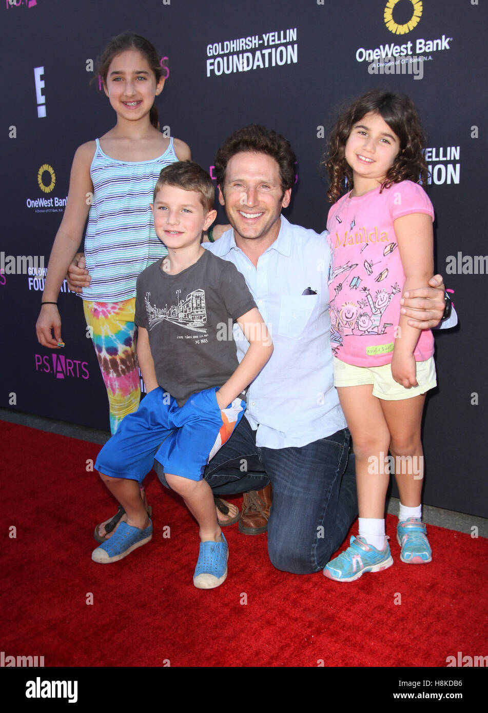 Mark feuerstein and family where hi-res stock photography and images ...