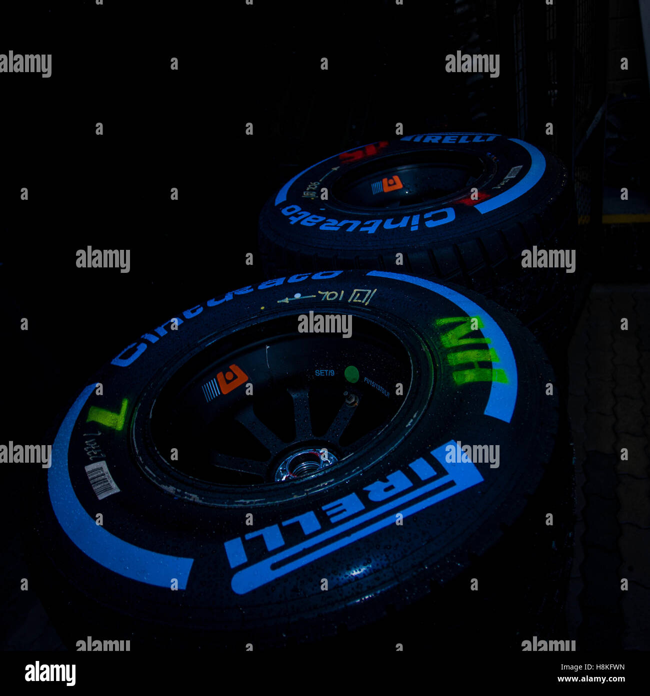 Pirelli tires formula 1 hi-res stock photography and images - Alamy