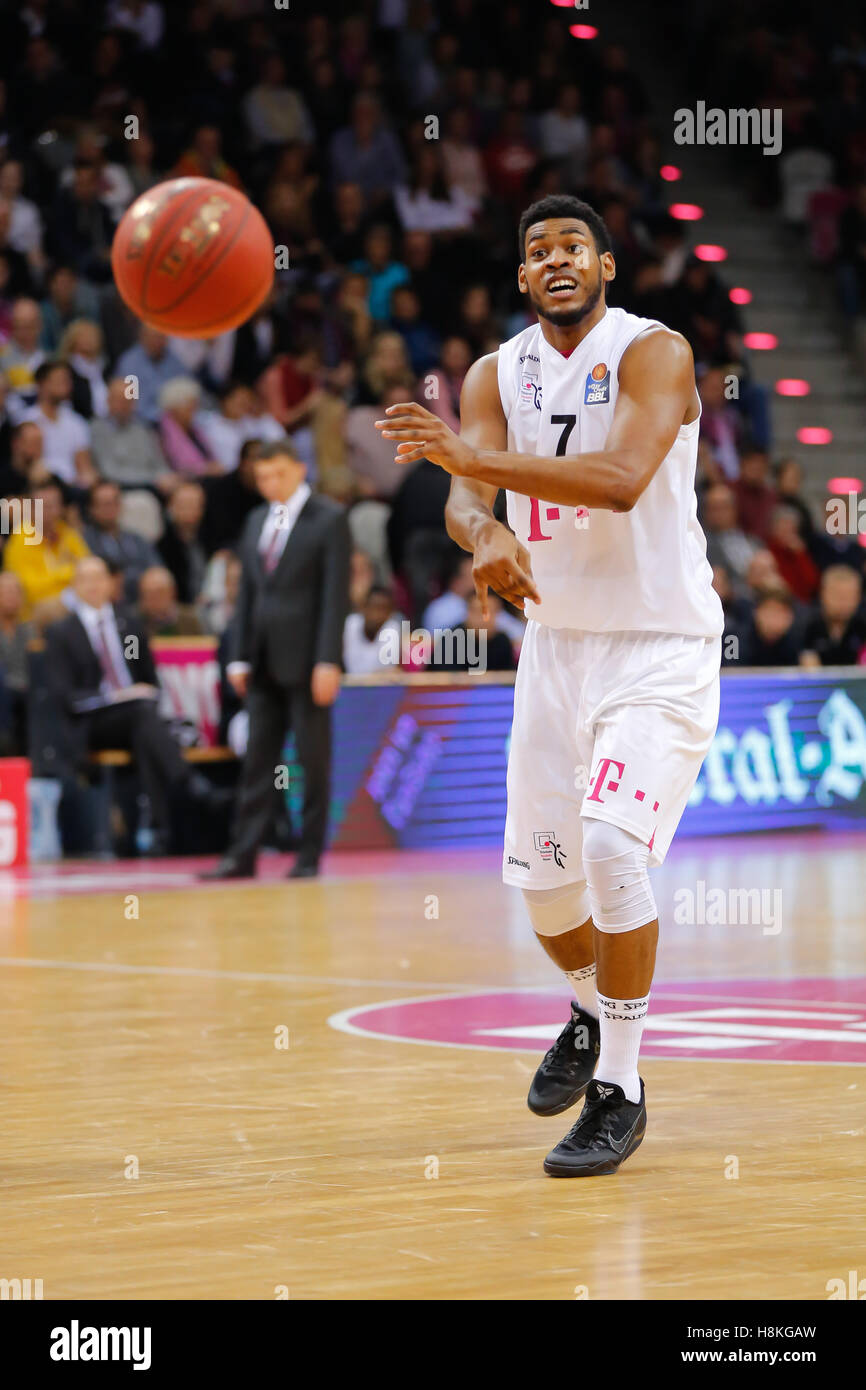 Basketball, Bundesliga, matchday 9, Telekom Baskets Bonn vs Basketball ...