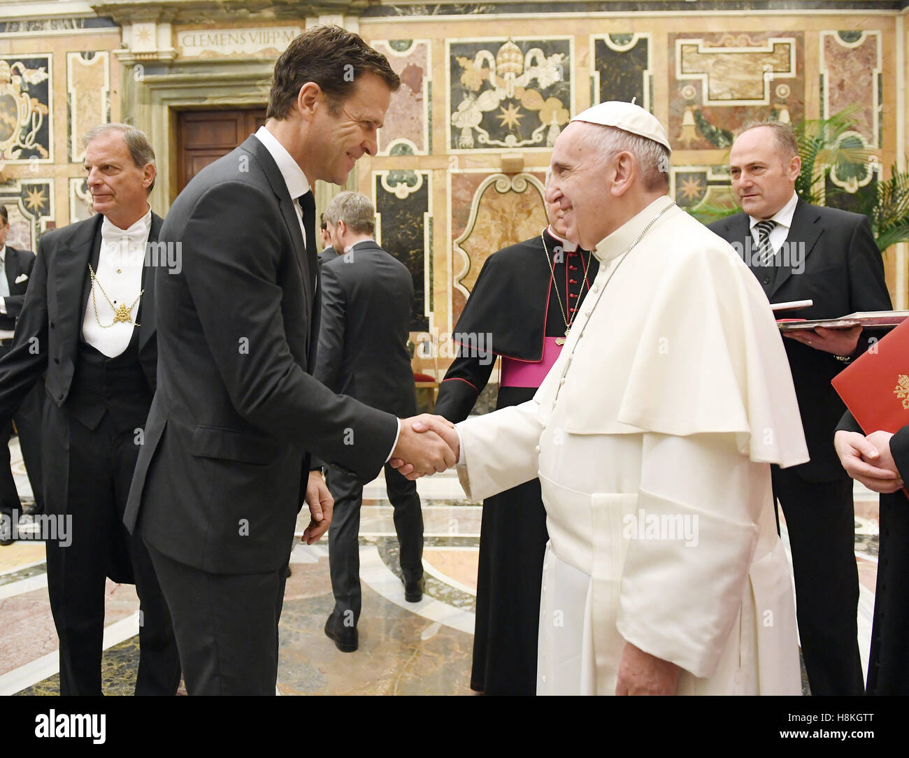Vatican City, Vatican. 14th Nov, 2016. HANDOUT - Manager of the German ...
