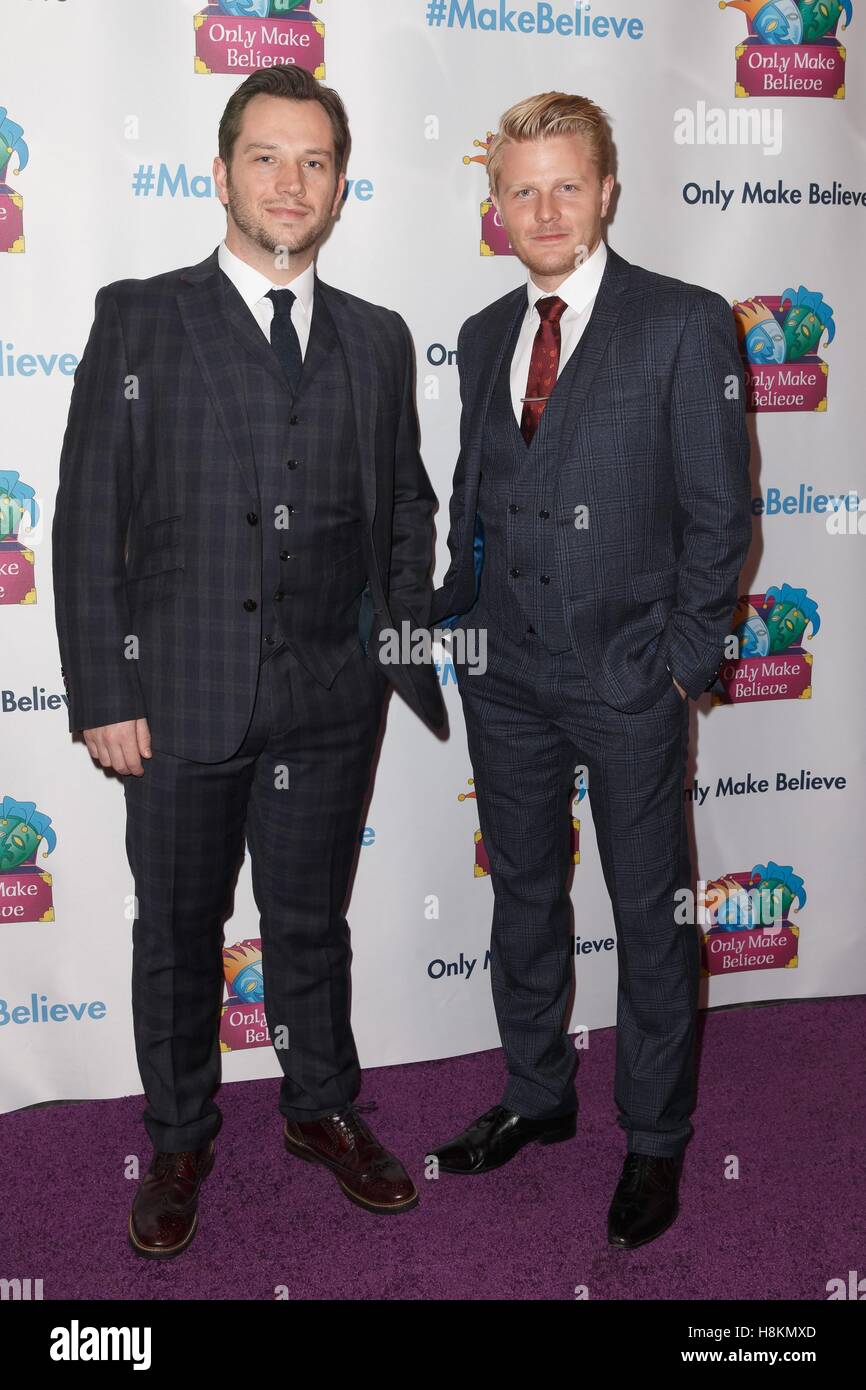 New York, NY, USA. 14th Nov, 2016. Scott Garnham, Simon Schofield at ...