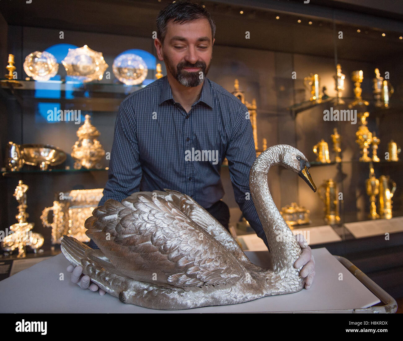 Rosalinde and arthur gilbert collection hi-res stock photography and ...