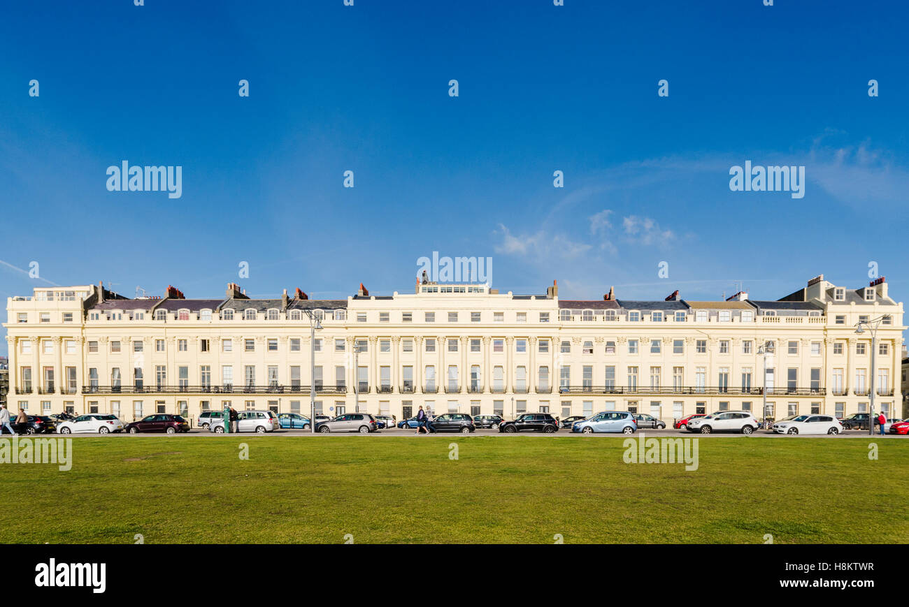 View of Hove Lawns and the Regency architecture of Brunswick Terrace in ...