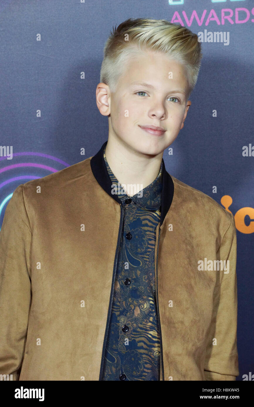 Singer Carson Lueders November 11, 2016 at The Nickelodeon HALO Awards ...