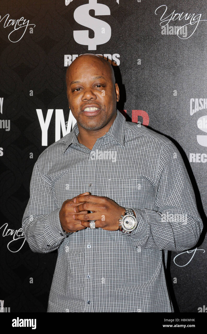 Too Short arrives at the Cash Money Records 4th annual pre-GRAMMY ...