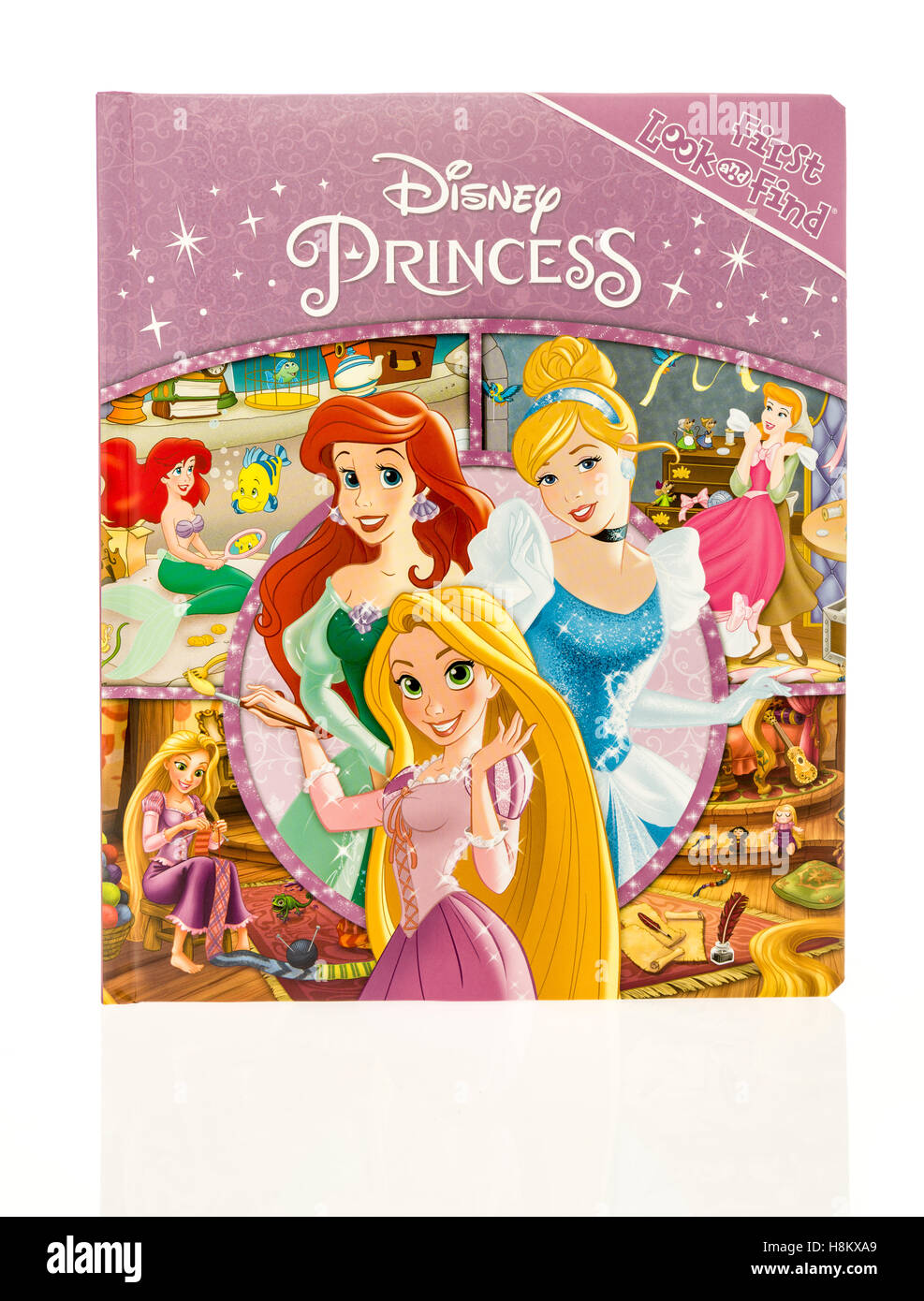 Winneconne, WI - 13 November 2016: Disney Princess First Look and Find ...