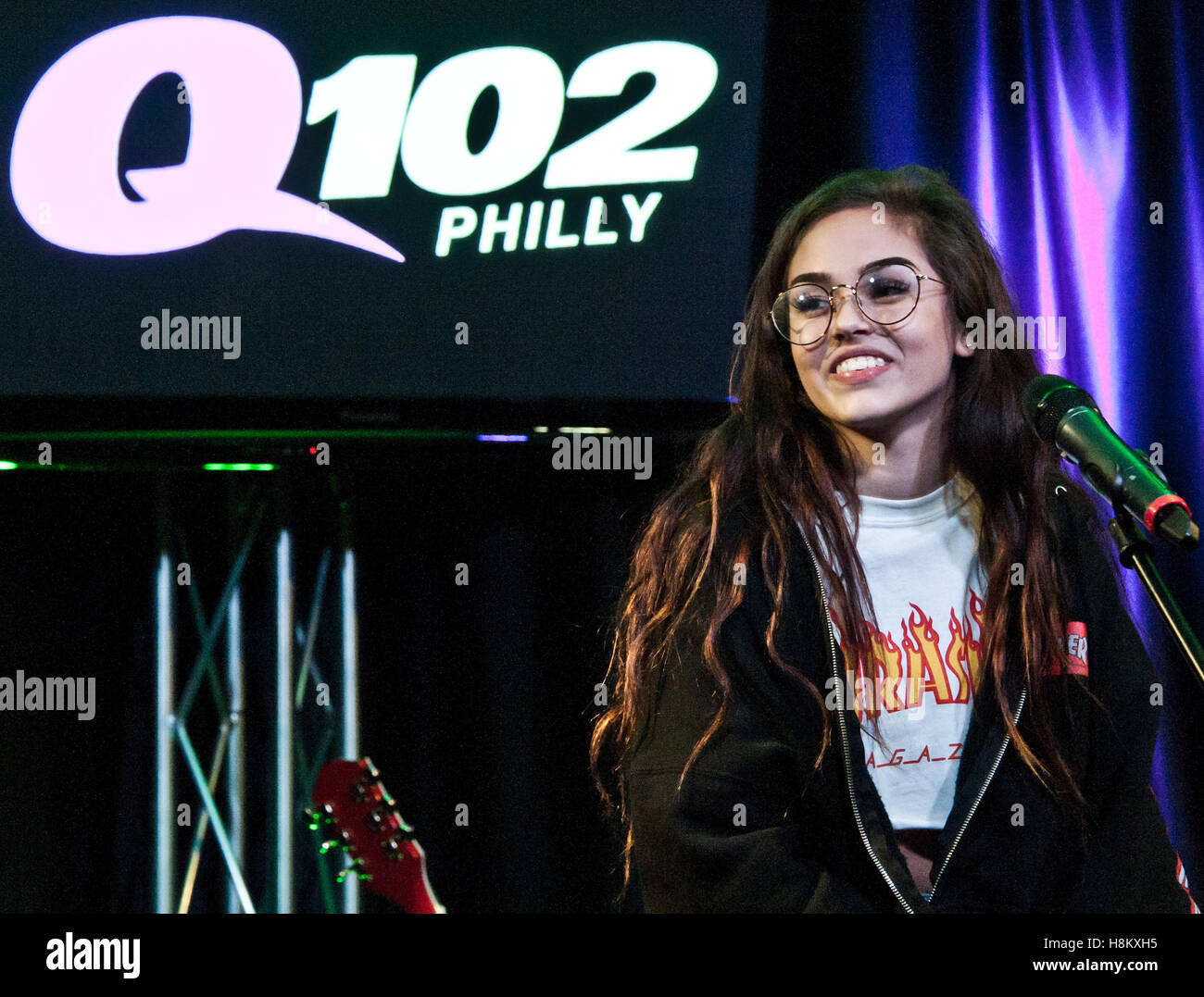 Bala Cynwyd, PA, USA. 10th November, 2016. American Singer-Songwriter ...