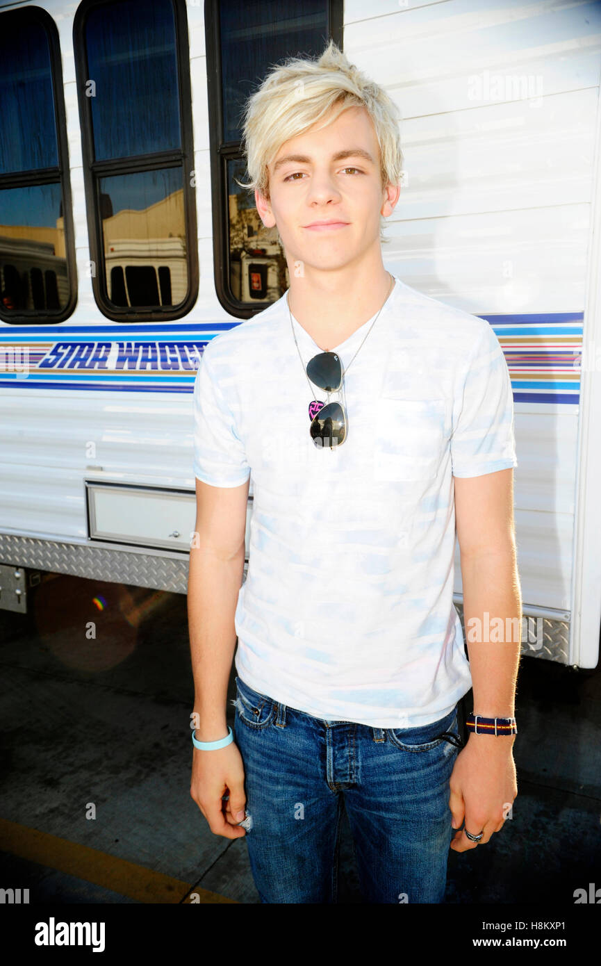Ross Lynch of the band R5 backstage portrait at the Citadel Outlets ...