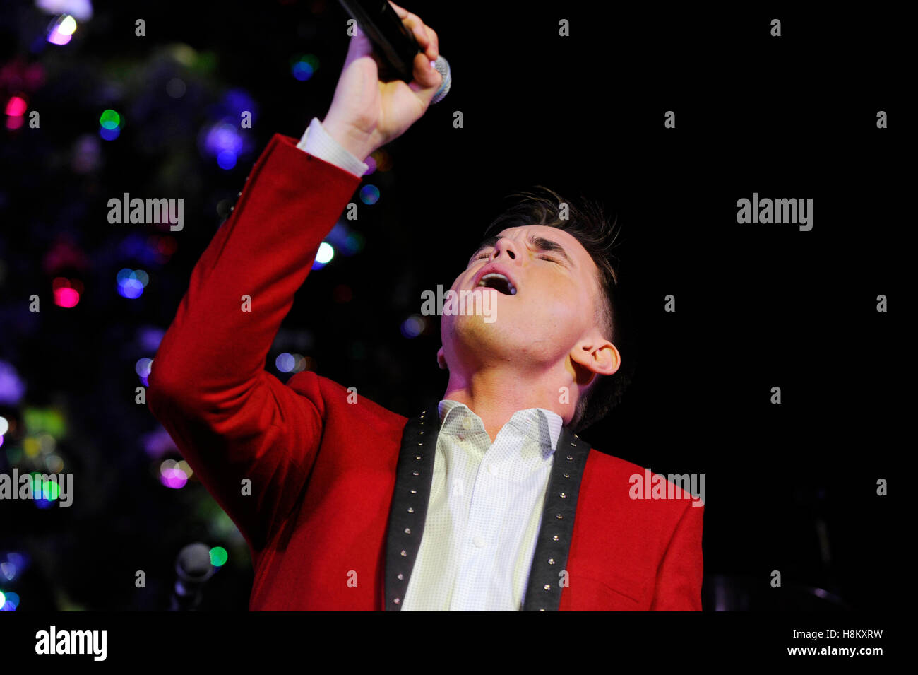 Jesse McCartney performs at the Citadel Outlets Christmas Tree Lighting ...