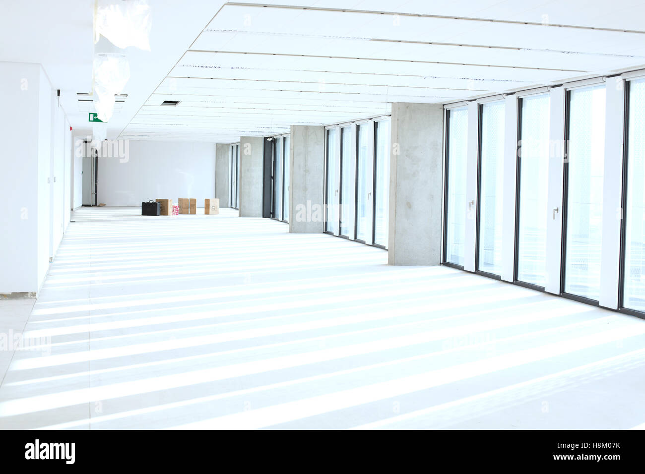 Interior of empty office Stock Photo - Alamy