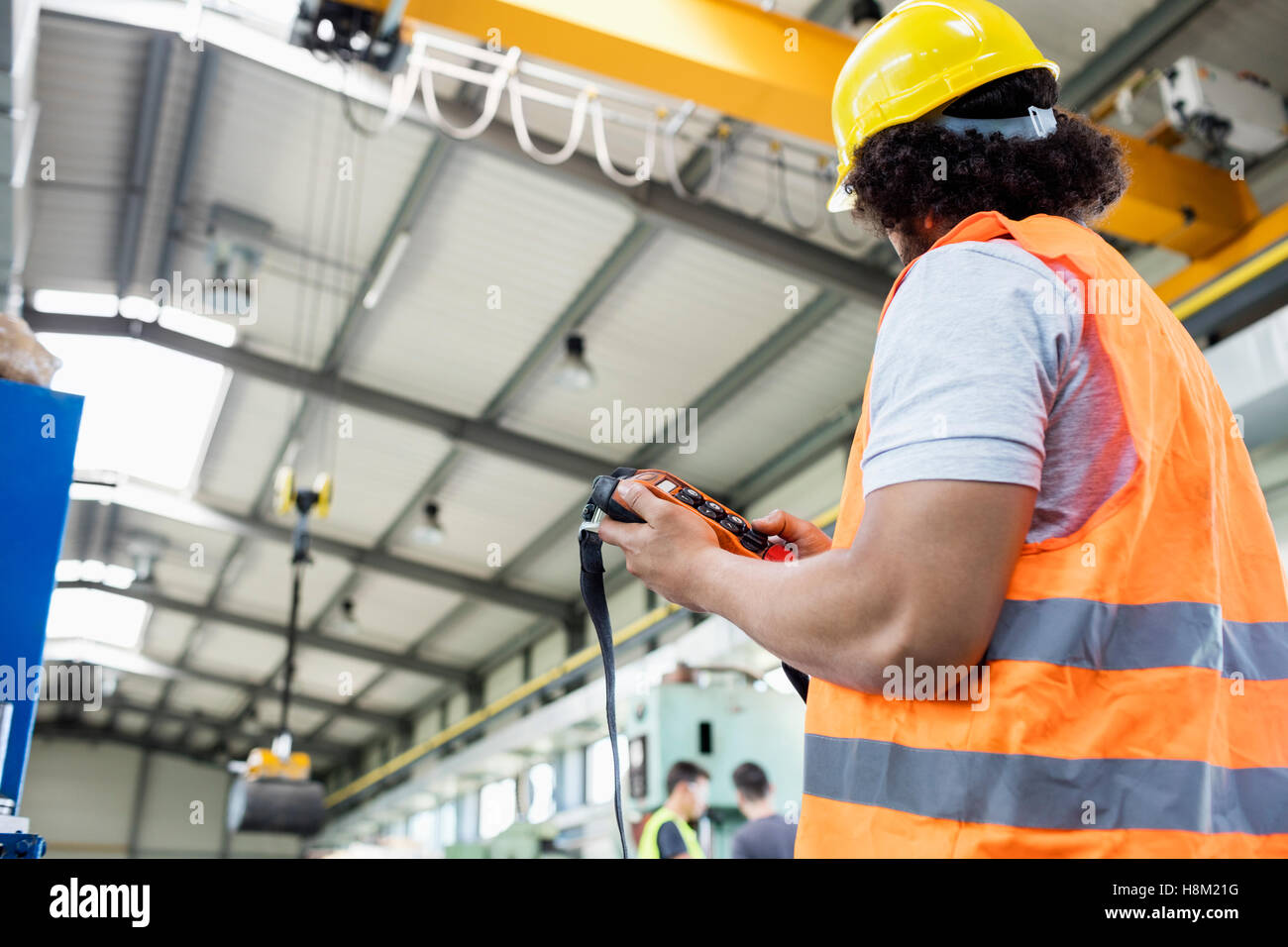 Manual crane hi-res stock photography and images - Alamy